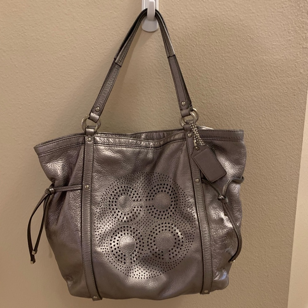 Coach Silver Handbag - Gem